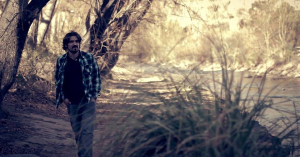 José Quiroga presenta su nuevo Clip "Eterno" - Unidiversidad