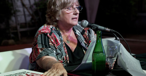 Murió la escritora y periodista María Seoane - Unidiversidad