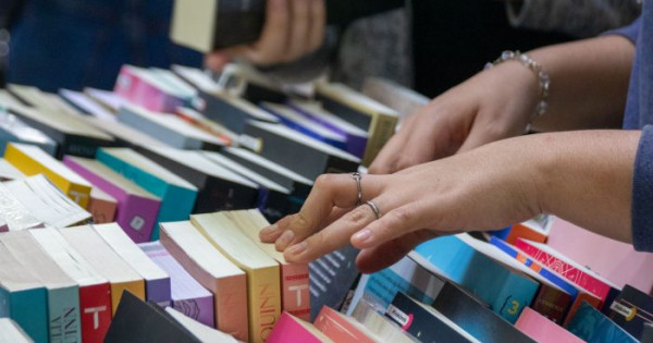 El mundo editorial apuesta por nuevos lanzamientos en ficción y ensayo ...