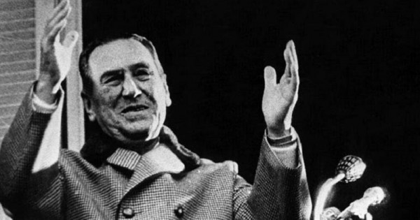 Cuáles son las tres pistas para saber quién robó las manos de Perón ...